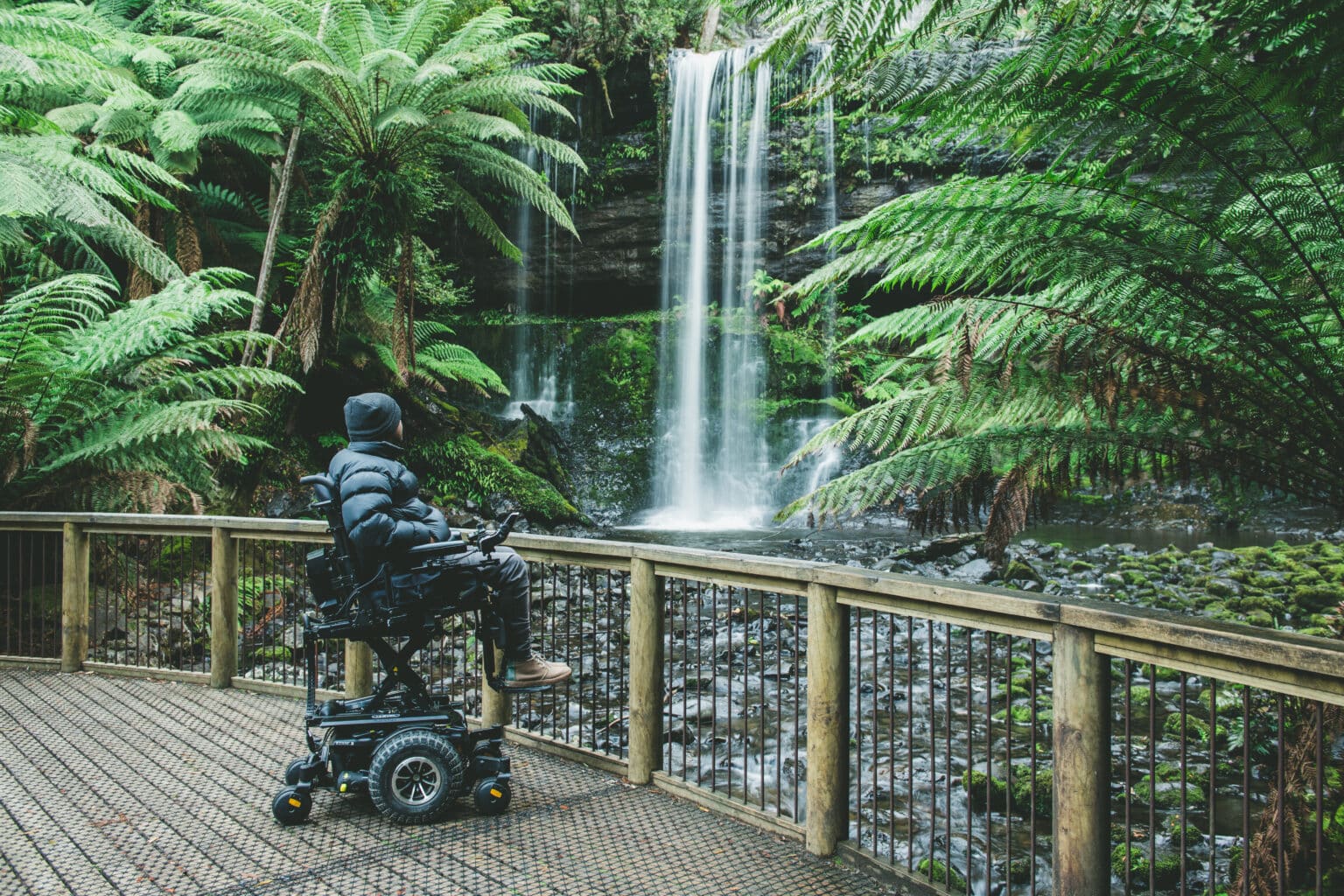 Quantum Q6 Edge 3 Stretto | Dejay Medical